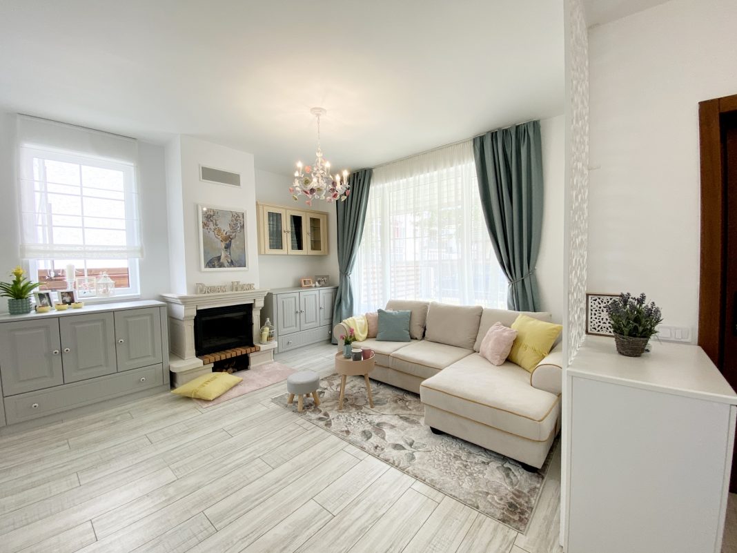 Casele cititorilor - influente englezesti si culori pastelate intr-o ...