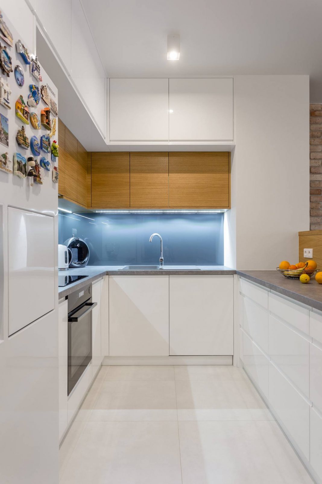 Panouri din sticla colorata - o alternativa moderna la placile de ...