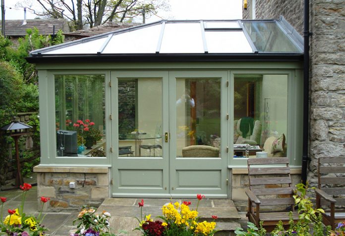 Usa de la intrare in casa te defineste. Alege un model pe gustul tau ...